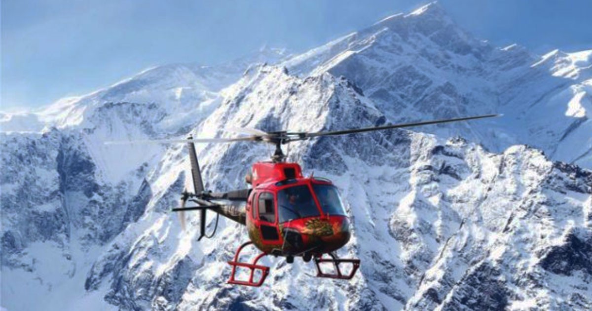 Mountains Views During Everest Heli Tour